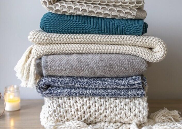33 Best Blanket Storage Ideas for Clutter-free Spaces - Nestly Nifty